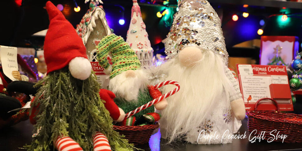 Winter Wonderland Gift Shops | Southwick's Zoo